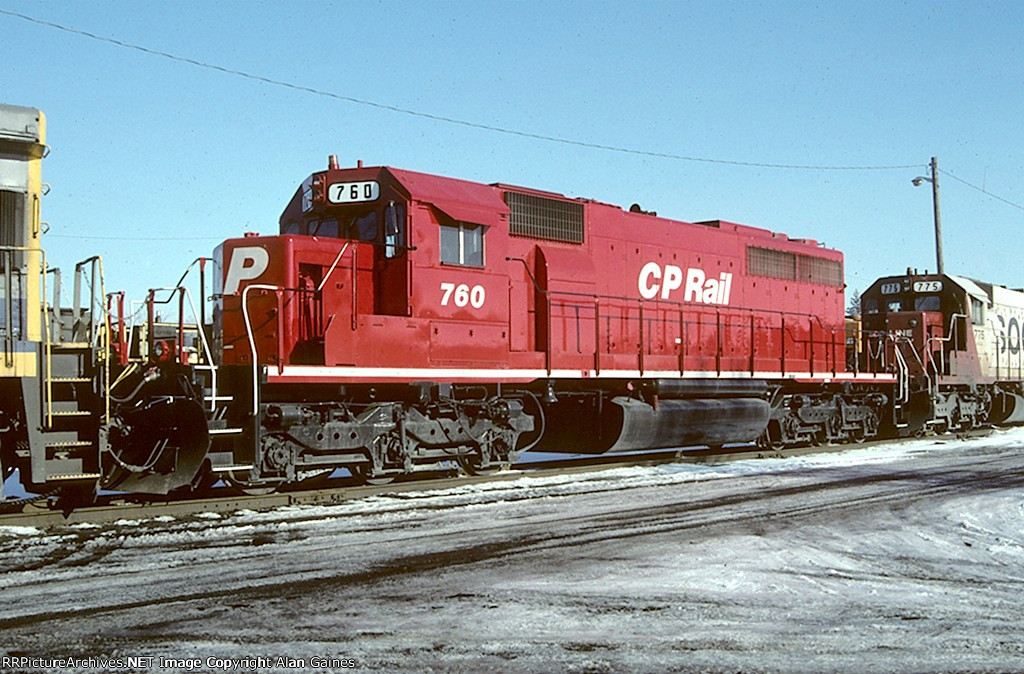 CP SD40-2 760